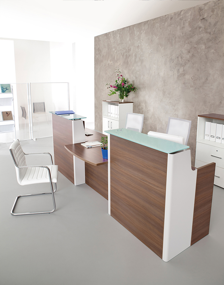 Banques d'Accueil | Banque d'Accueil Adelis avec PMR et dessus verre ...